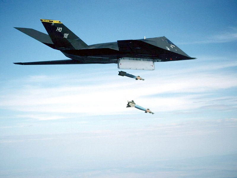 BEMIL 사진 자료실 - 유용원의 군사세계